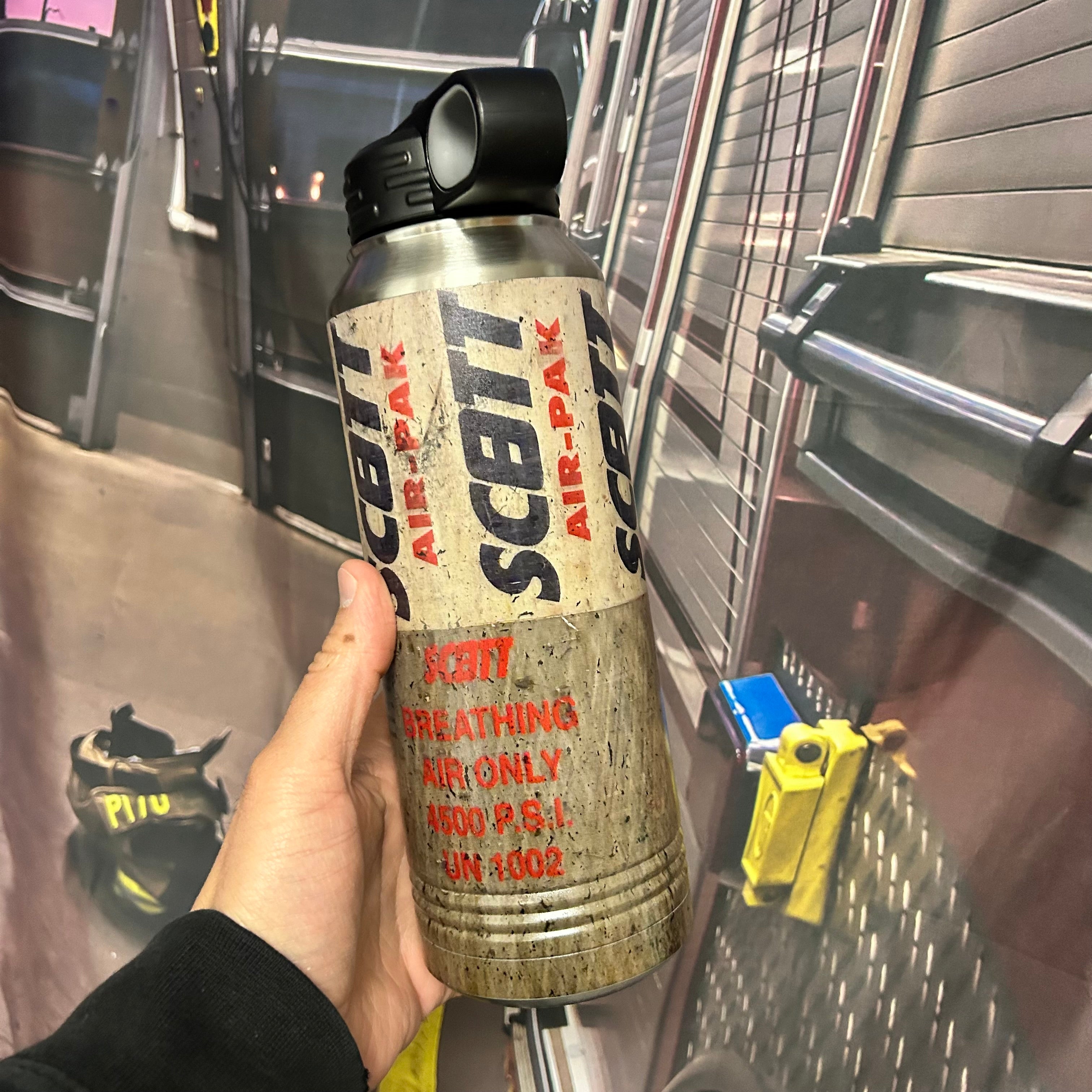 SC8TT SCBA 32oz Stainless Steel Water Bottle (2nd Edition) | American ...